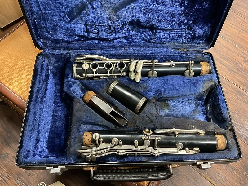 Student Model Clarinet- Project Piece w/ Case | Reverb