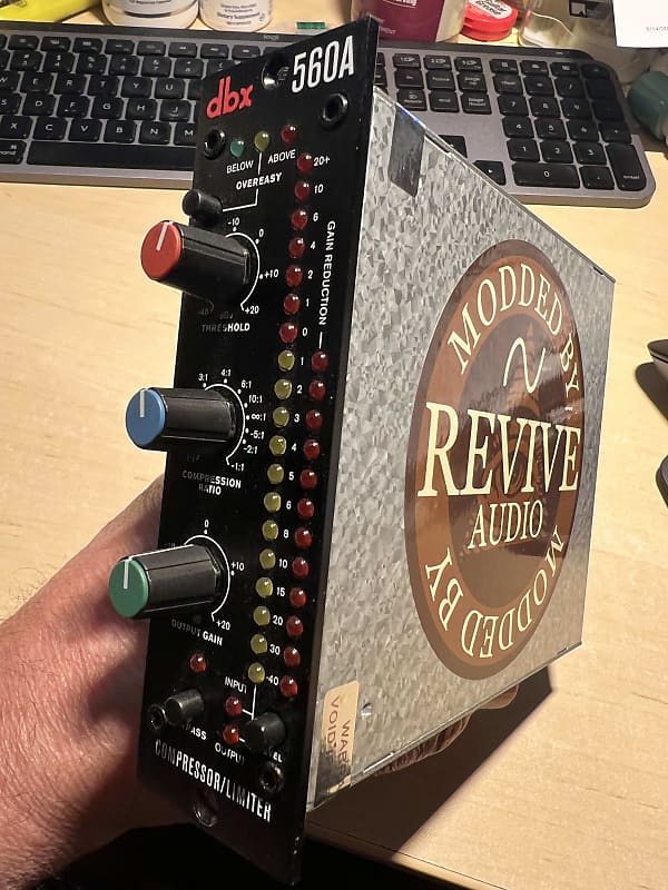 DBX 560A Compressor/Limiter (#4 of 4 listed) with REVIVE | Reverb