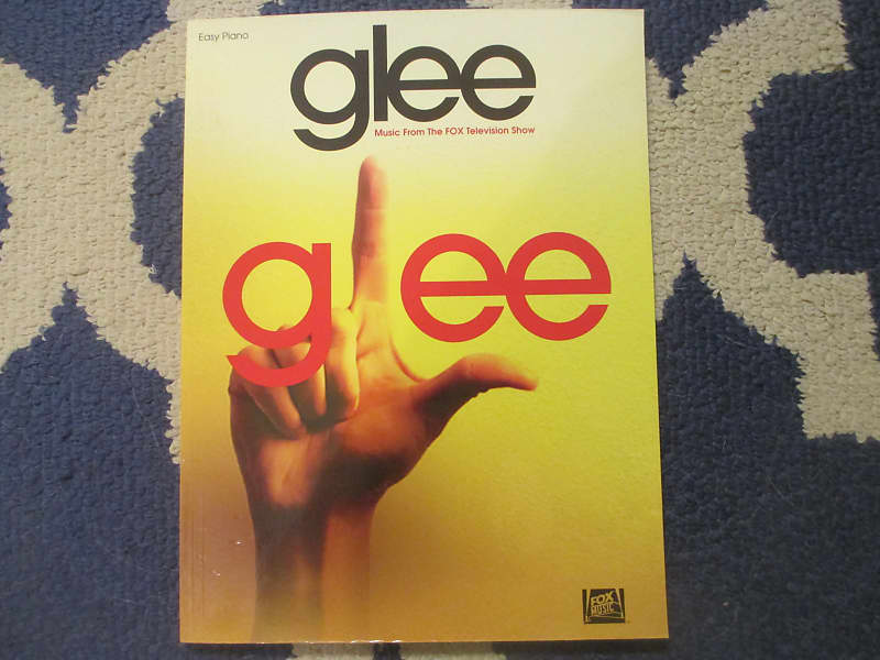 Hal Leonard Easy Piano - Glee - music from the FOX Television | Reverb