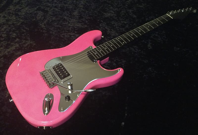 CALVIN GUITARS - “Ms. Pinky” - seen on Jimmy Kimmel w/ Toshi | Reverb