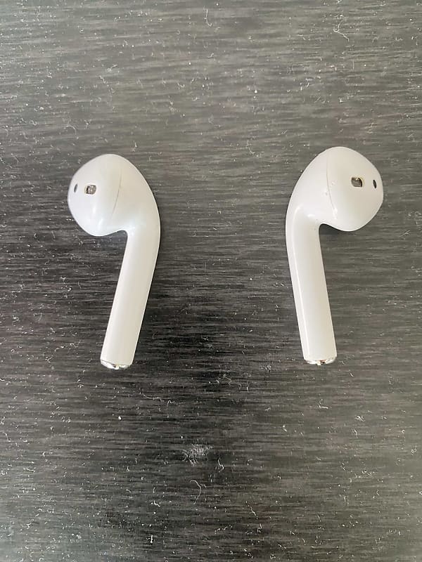 Apple AIRPOD 1st Generation Airpods | Reverb