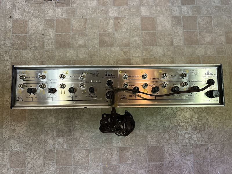 dbx 157 Decilinear Noise Reduction 1970's Black/Silver | Reverb UK