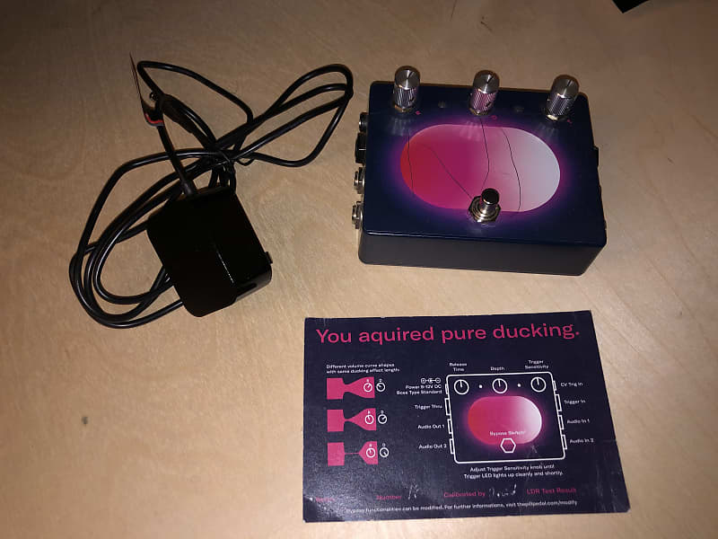 The Pill Ducking Effect Pedal | Reverb