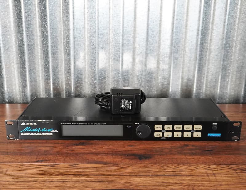 Alesis MidiVerb 4 Rackmount Guitar Multi Effect Processor | Reverb