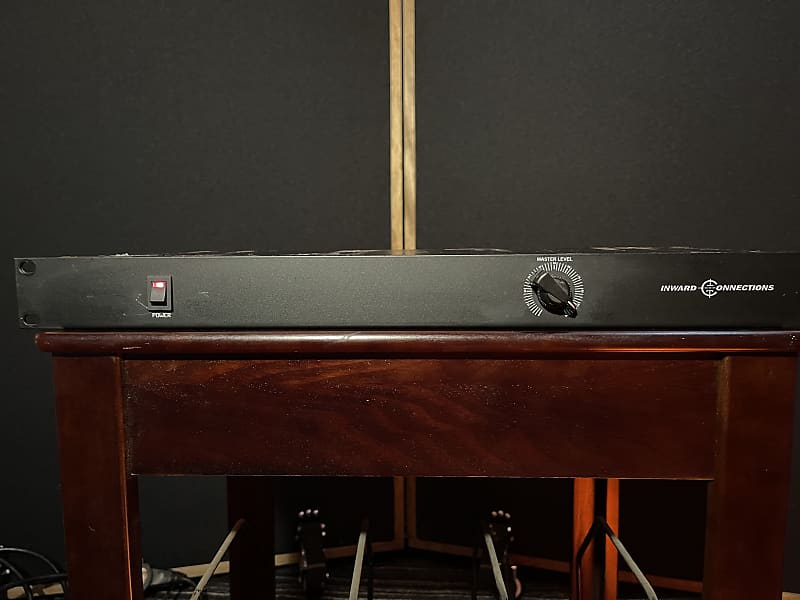 Custom Inward Connections Master Fader 2015 - Black | Reverb