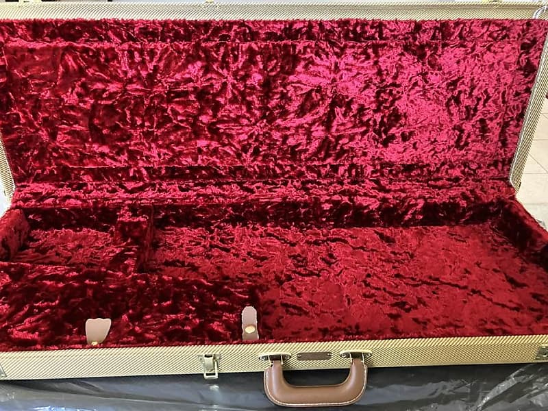 Fender G&G Deluxe Hardshell Case for Strat & Tele Tweed with | Reverb