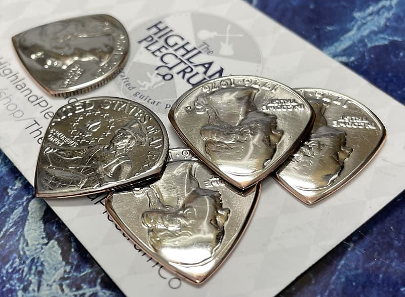The Highland Plectrum Co. One 1976 USA Bicentennial Quarter | Reverb