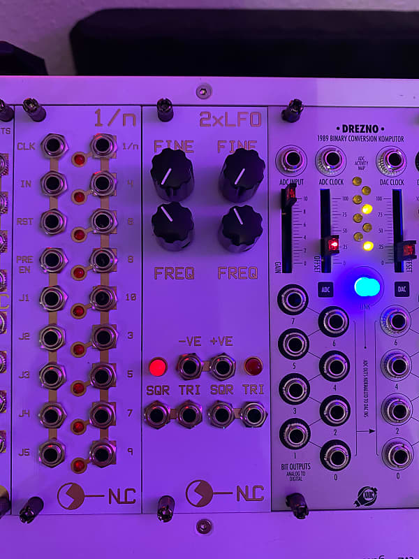 Nonlinearcircuits 2xLFO / Dual LFO White | Reverb