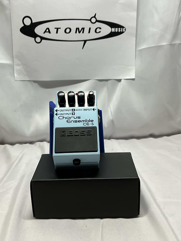 Boss CE-5 Chorus Ensemble Pedal with Box 2018 | Reverb