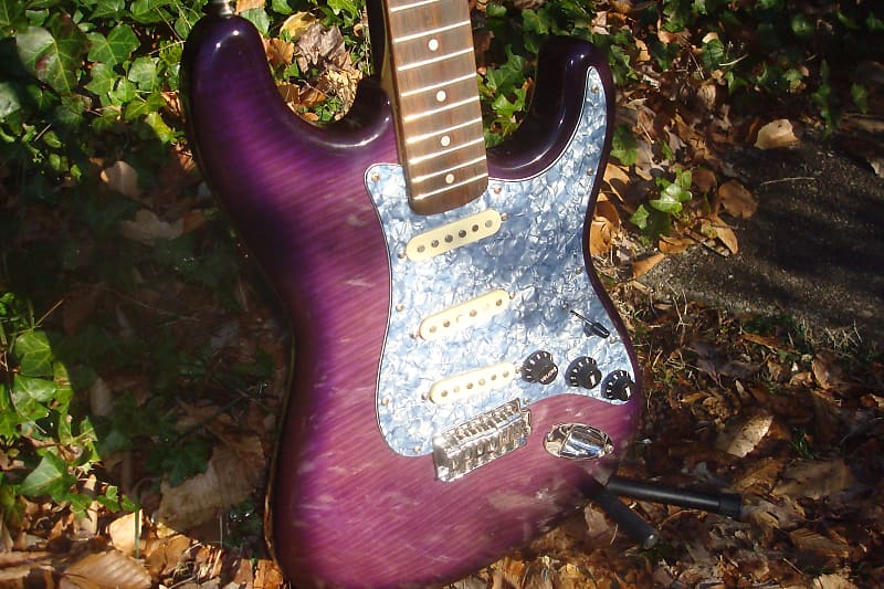 Austin 'partscaster' Strat copy 2000s - purple trans flamed | Reverb
