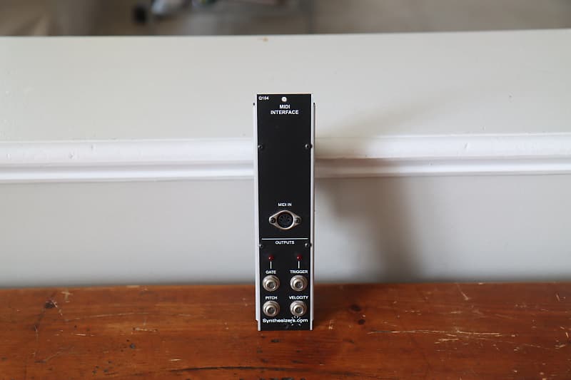 Synthesizers.com Q104 MIDI Interface - 5U module - 2010 - | Reverb