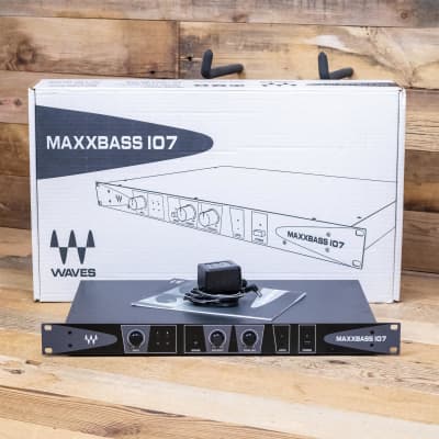 Waves MaxxBass 107 Stereo Bass Frequency Enhancer | Reverb