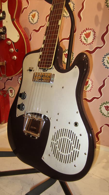 Silvertone 1487 Guitar with Built in Amp 1960s - Brown | Reverb