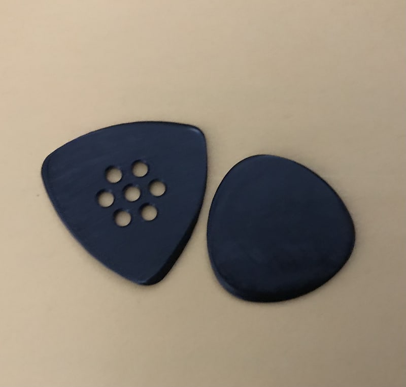 Wegen TF140B and M150B Black Mandolin / Guitar Picks | Reverb