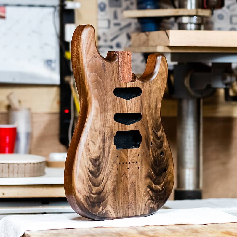 Walnut Strat Body / Strat style body Walnut & Sapele | Reverb
