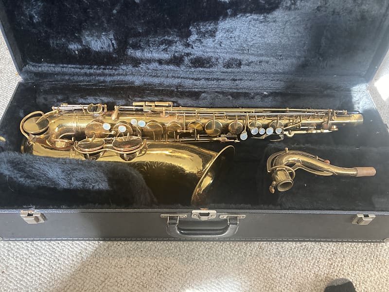 King HN White Zephyr Tenor Saxophone 1941 lacquer | Reverb