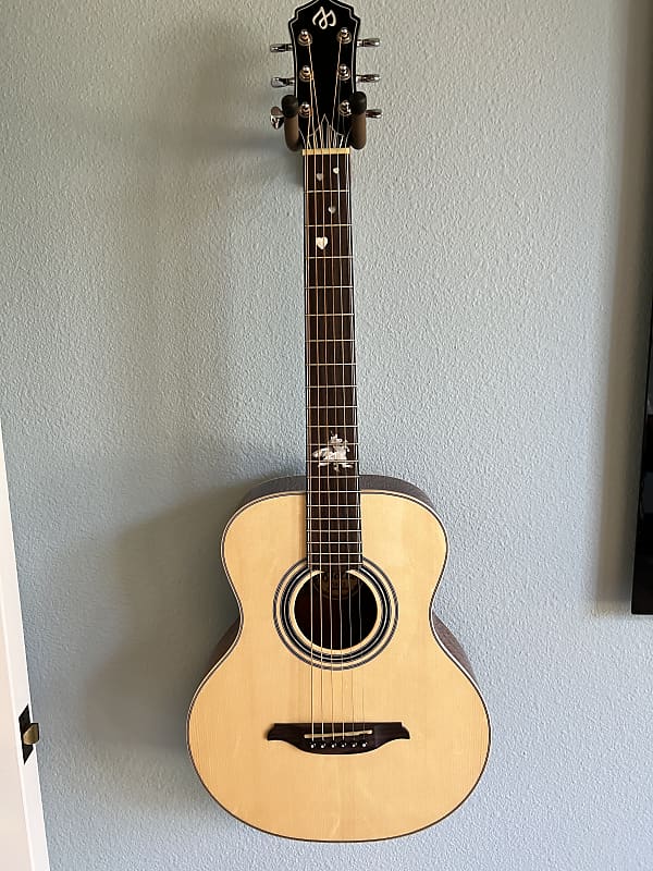 Mollo Small body guitar 2022 - Gloss | Reverb