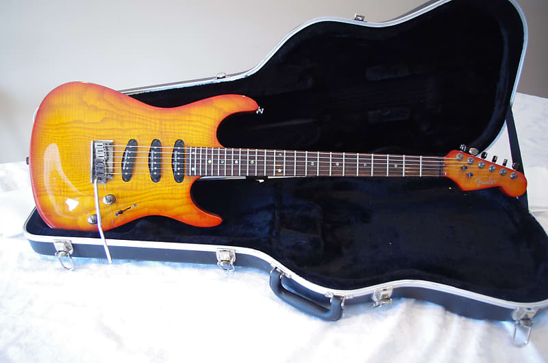 Fender Showmaster FAT SSS Super Strat Stratocaster Guitar | Reverb