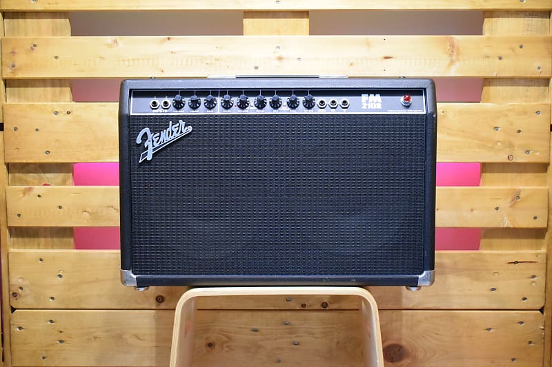 Fender FM-210R 65W Gitarrenverstärker Guitar Combo | Reverb
