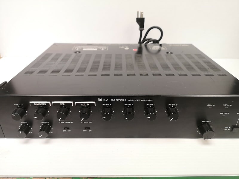 TOA 120W 8-Channel Modular Mixer/Amplifier | Reverb Canada