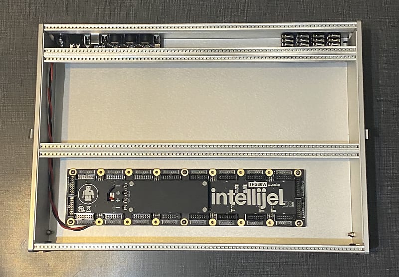 Intellijel 7U x 84HP Modular Eurorack Performance Case - | Reverb