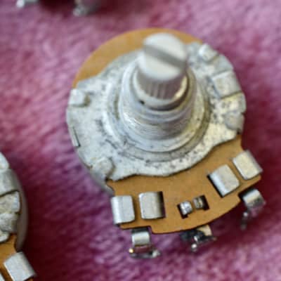 Vintage 1972 Fender / Cetnralab matched pot set - Volume / | Reverb