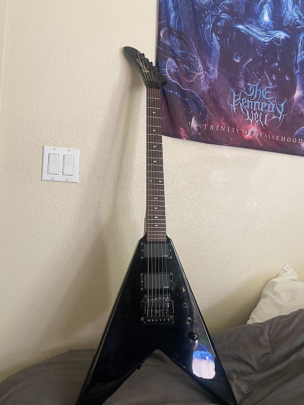 Edwards Kerry king v 90’s - Black Gloss | Reverb UK