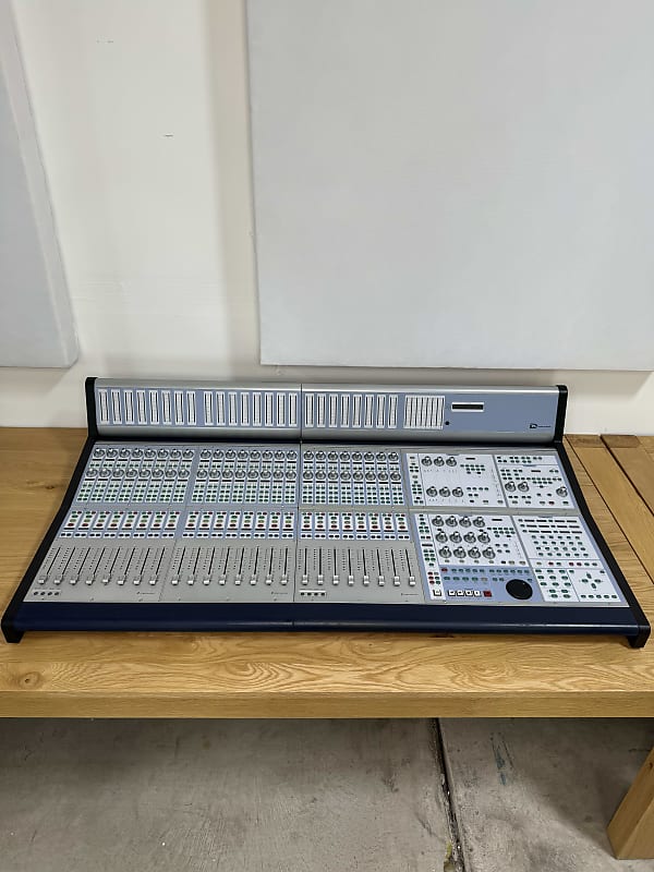 Digidesign Icon D Command 24 + Xmon | Reverb