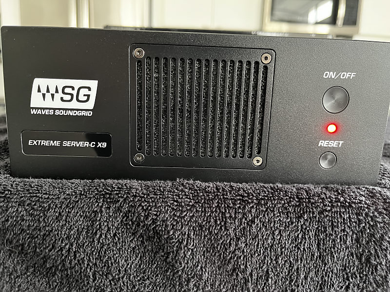Waves SoundGrid Extreme Server-C X9 | Reverb