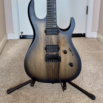Kiesel Crescent 2022 model, Immaculate condition, Gorgeous | Reverb