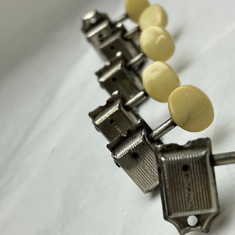 Vintage Kluson Deluxe D-169400 6 In Single Line Button | Reverb UK