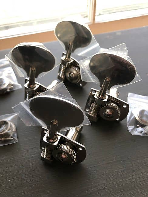 Hipshot HB7 Lollipop Tuning Machines-Fender Mustang Bass | Reverb