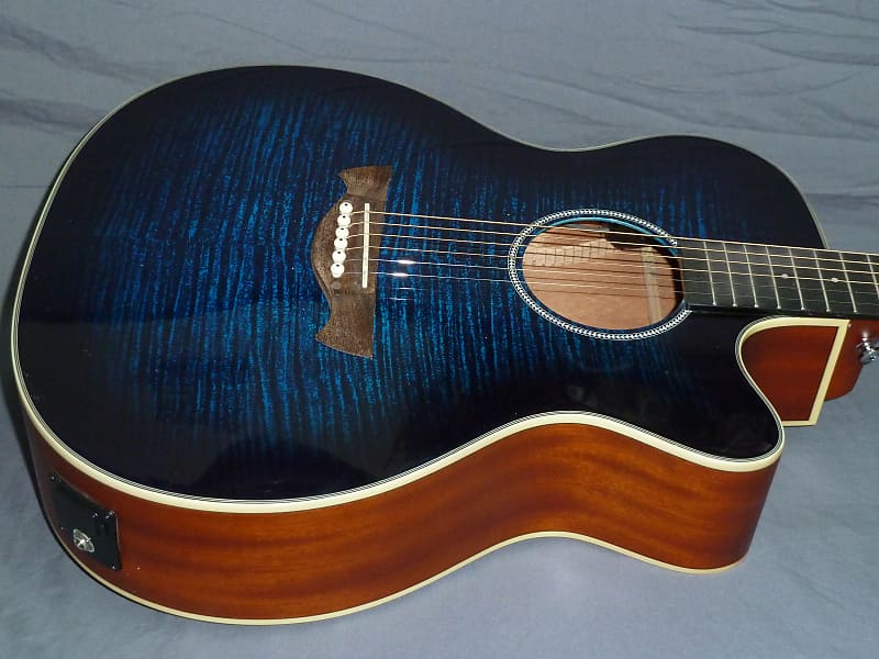 Tagima TW 32 EQ Acoustic Electric 2021 Transparent Blue | Reverb