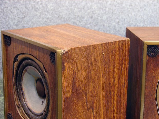 Pair Auratone Early 70s 5C Super Sound Cube Real-World Pair Auratone Early 70s 5C Super Sound Cube Real-World