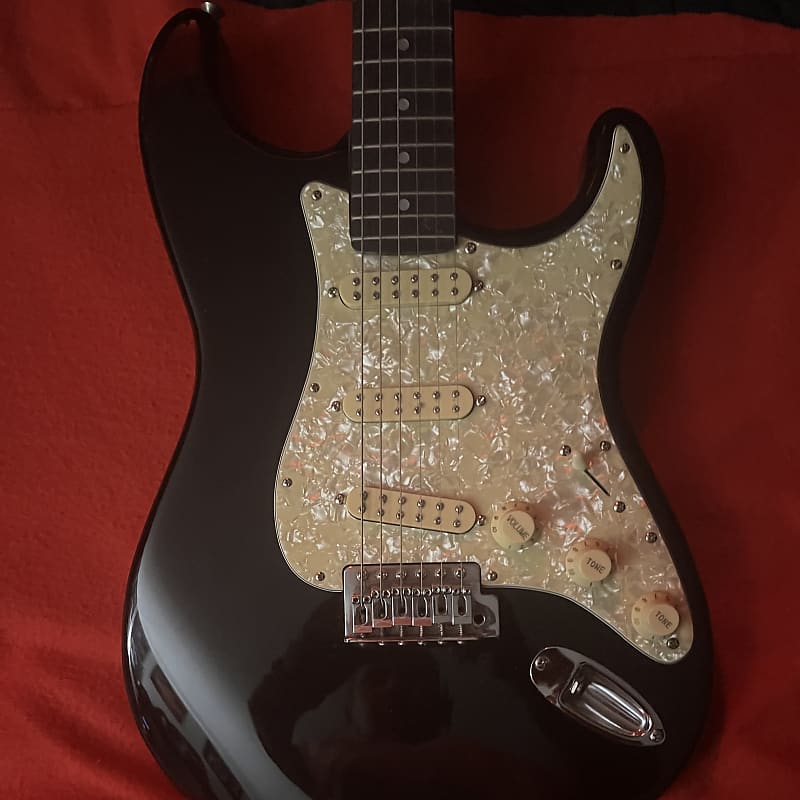 Partscaster Stratocaster - Gloss Black | Reverb