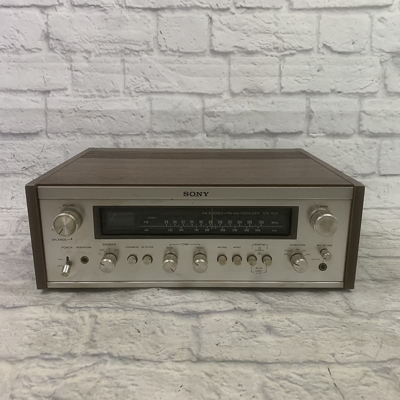 Sony Receiver (Silver/Wood) | Reverb