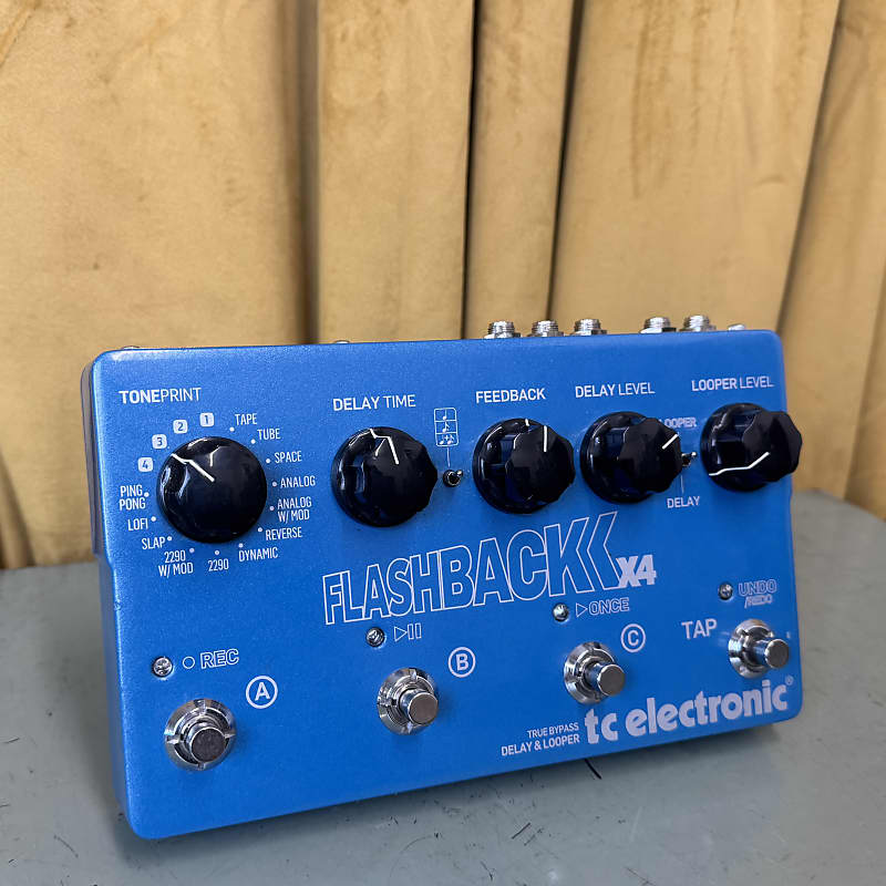 TC Electronic Flashback X4 Delay | Reverb Canada