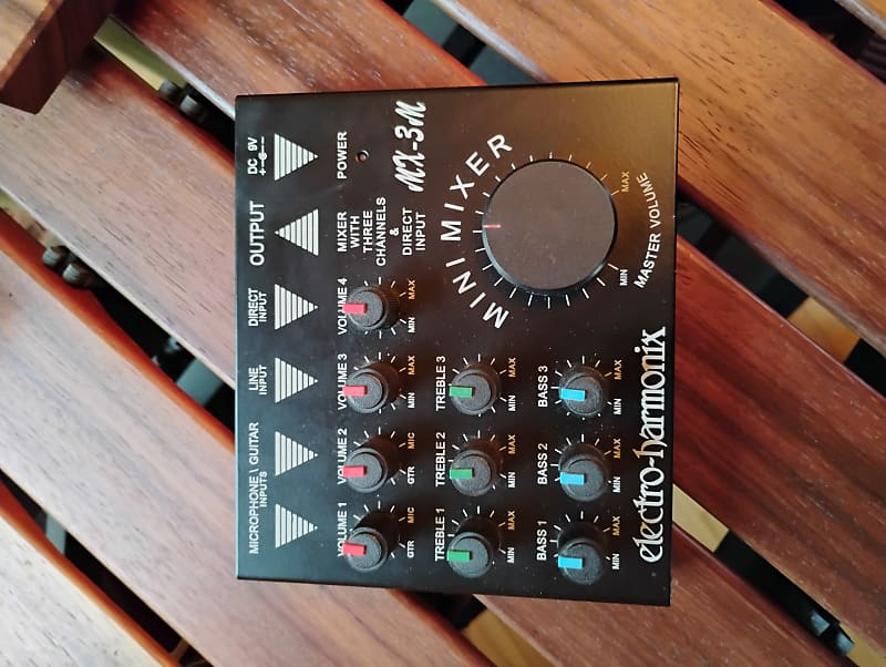 Electro-Harmonix MX-3M Mini Mixer and Wooden Box | Reverb
