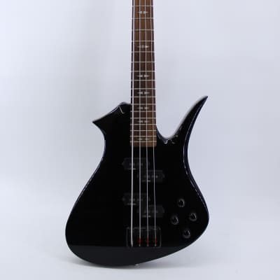 AXL tuners, solid state amplifiers, chorus effects, delay effects ...