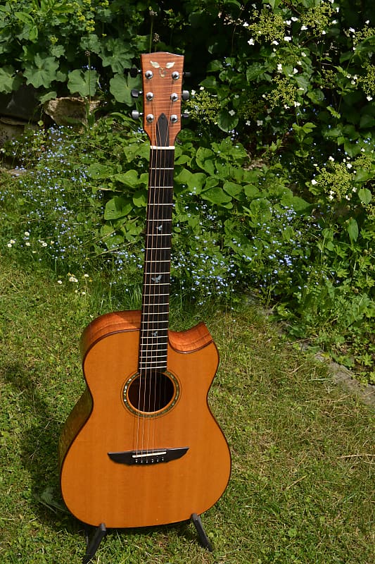 Goodall KGCC Grand Concert Alaska spruce / beautiful Koa - | Reverb