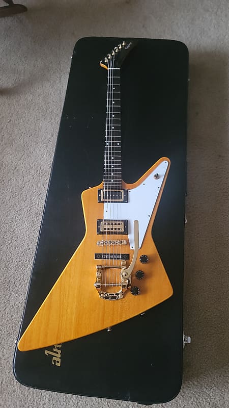 Epiphone Explorer 2000s Natural | Reverb