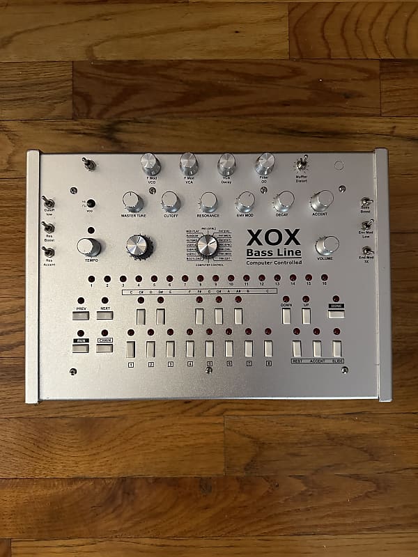 x0xB0x - Silver | Reverb