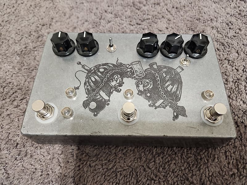 Main Ace FX Shell Shock Tremolo + Fuzz | Reverb