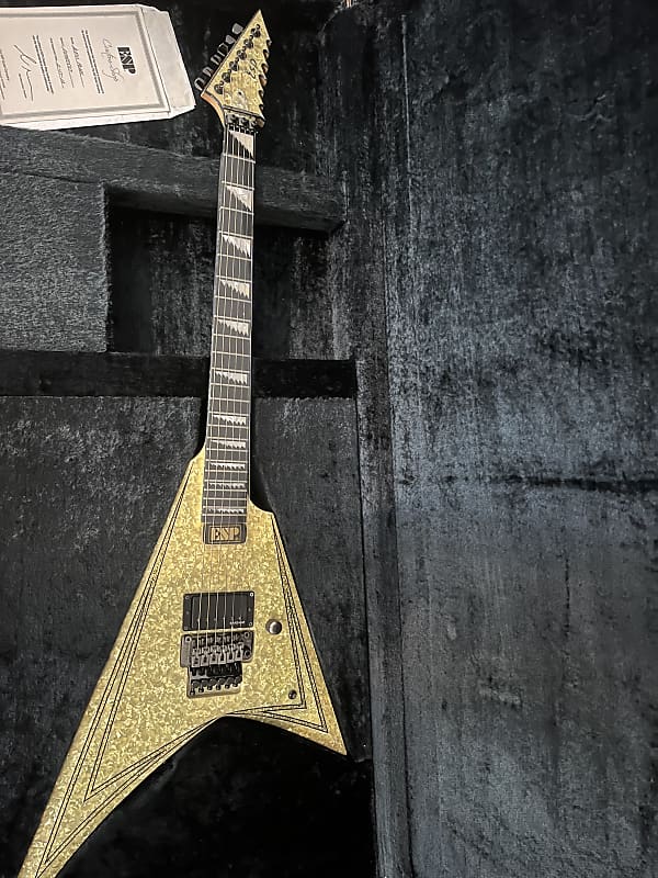 ESP Alexi Pearl 2010 - Gold Finish | Reverb