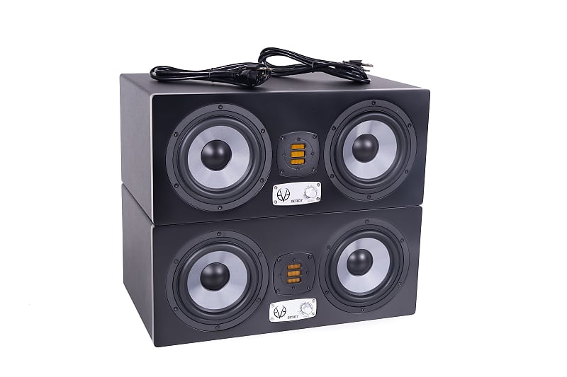 Pair of Eve Audio SC307 Powered Loudspeakers | Reverb