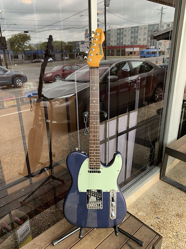 Levison Blade Dark Blue Delta Standard | Reverb