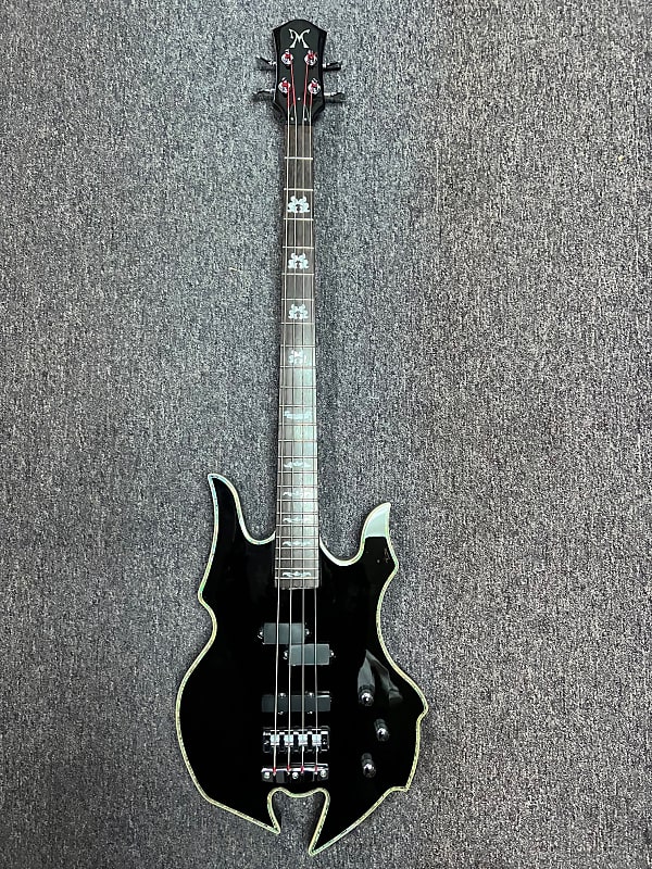 Minarik Diablo Bass - Black | Reverb