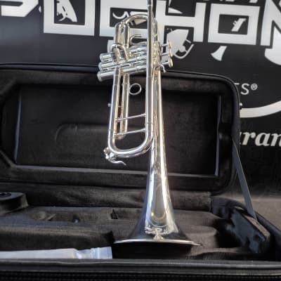 S.E. Shires TRQ10S Series Silver Trumpet - professional | Reverb