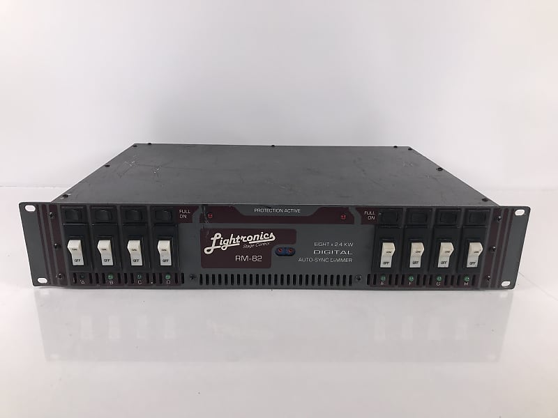 Lightronics RM-82 2.4kw 8 Channel Dimmer Pack | Reverb UK