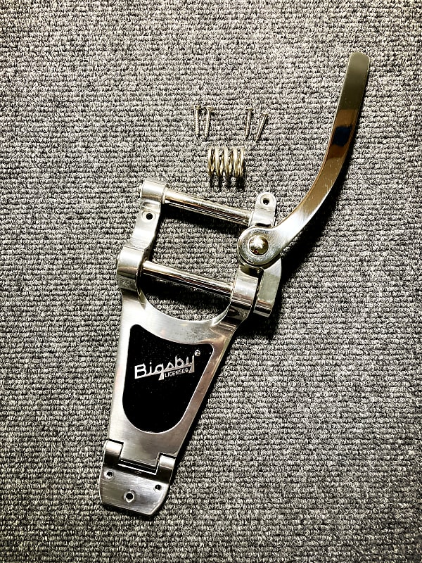 Bigsby B70 Vibrato Tailpiece - Aluminum | Reverb